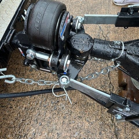 Shocker Air Equalizer for Weight Distribution Hitch – 12,000 lbs