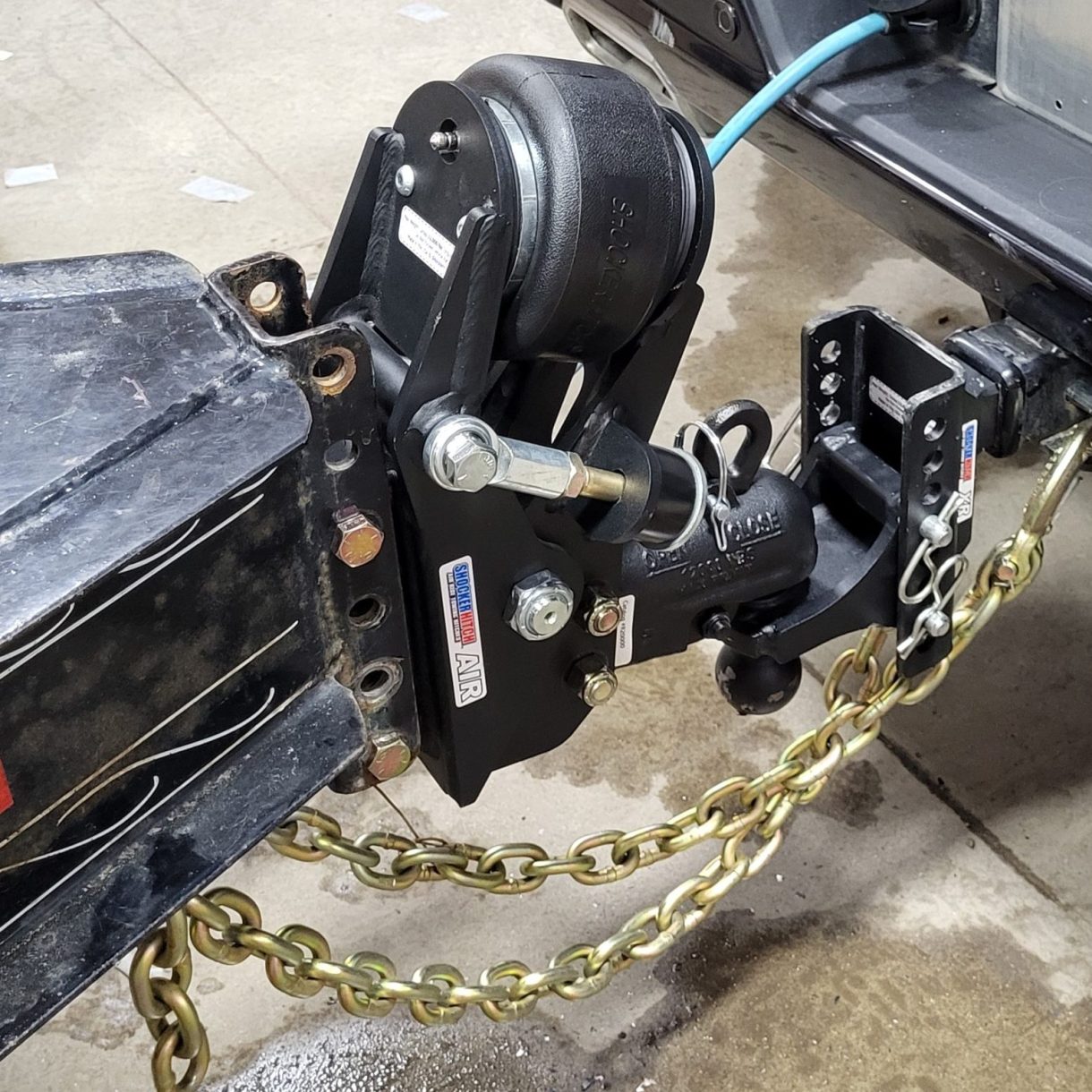 Shocker 12K Air Trailer Tongue Mount with Wallace 2″ Ball Coupler