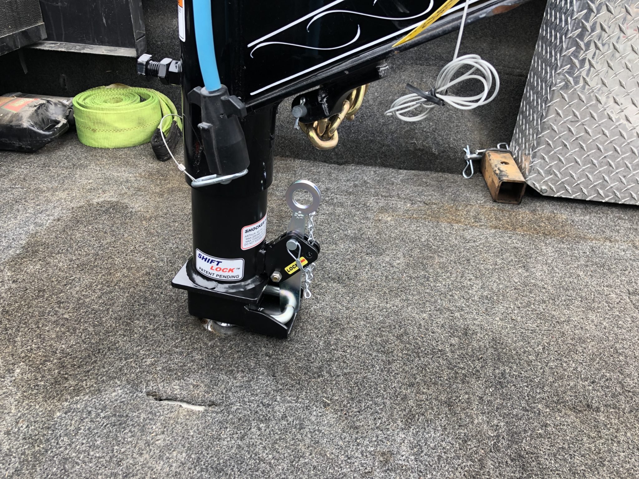 Shift Lock® Gooseneck Stem & 2-5/16" Ball Coupler